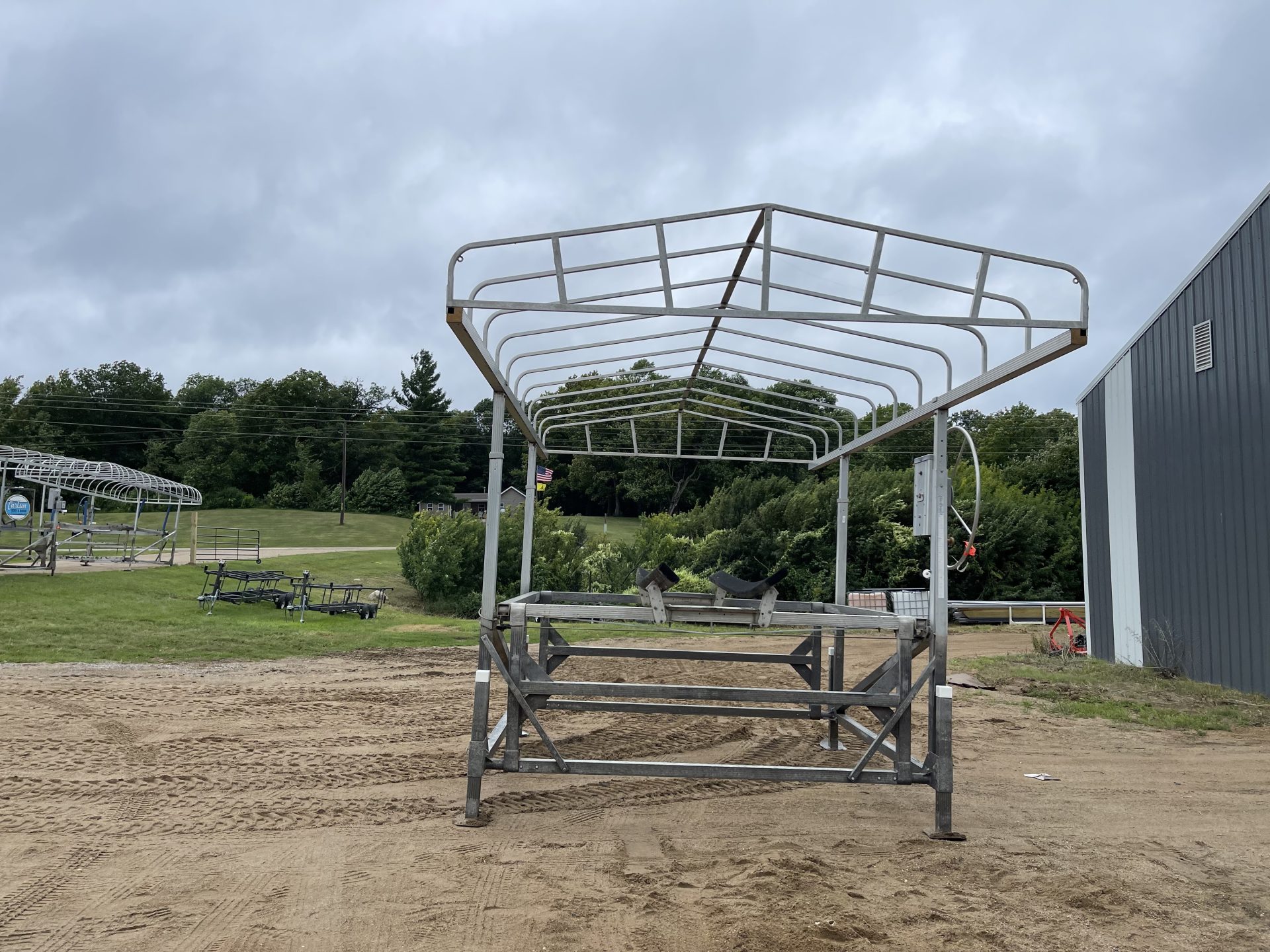 Hewitt Cantilever Boat Lift (#1528) - Carlson Dock & Barge