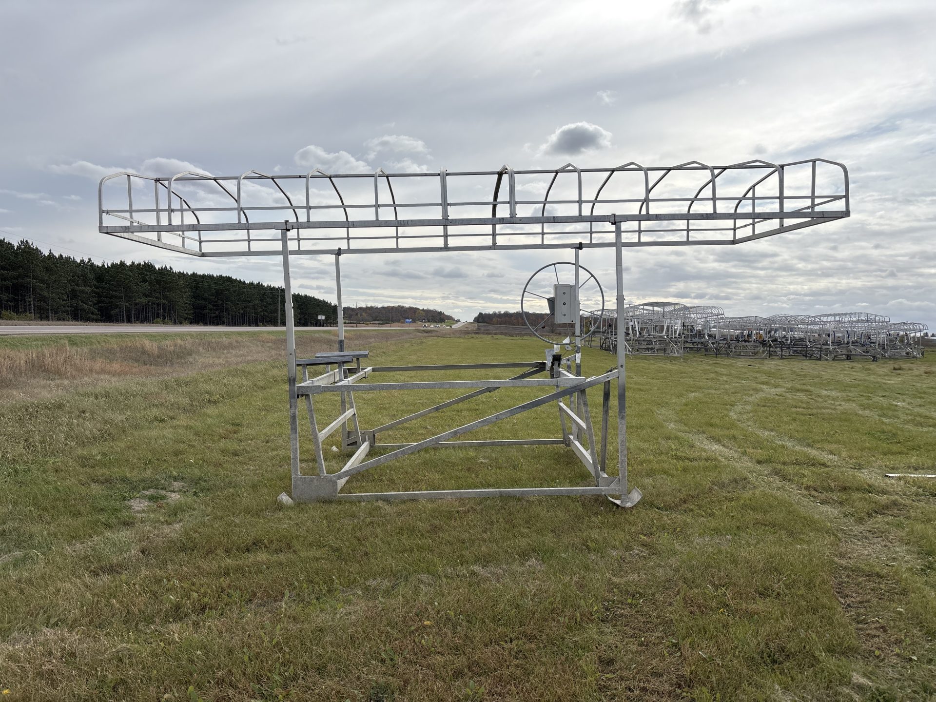 Porta Dock Cantilever lift (#1860) - Carlson Dock & Barge